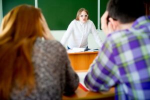 Ventajas y Desventajas de la Formación Presencial